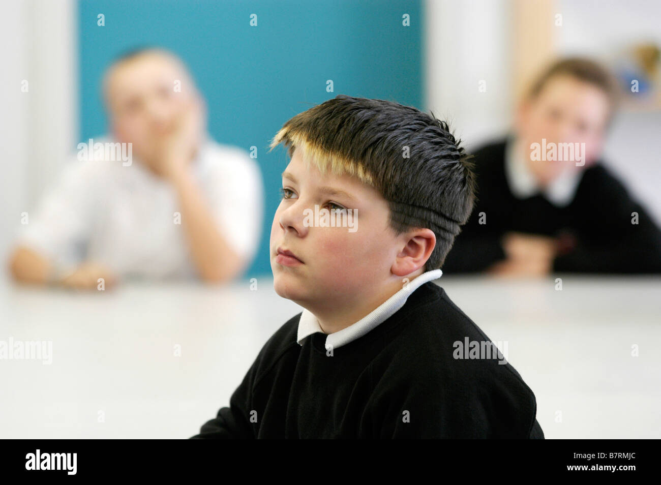 School pupils learning keen hi-res stock photography and images - Alamy