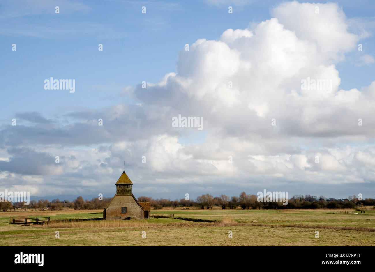 St Thomas a Becket Church, Fairfield, Romney Marsh landscape in Kent ...