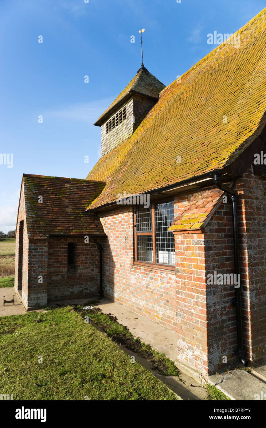 Thomas à becket parish church hi-res stock photography and images - Alamy