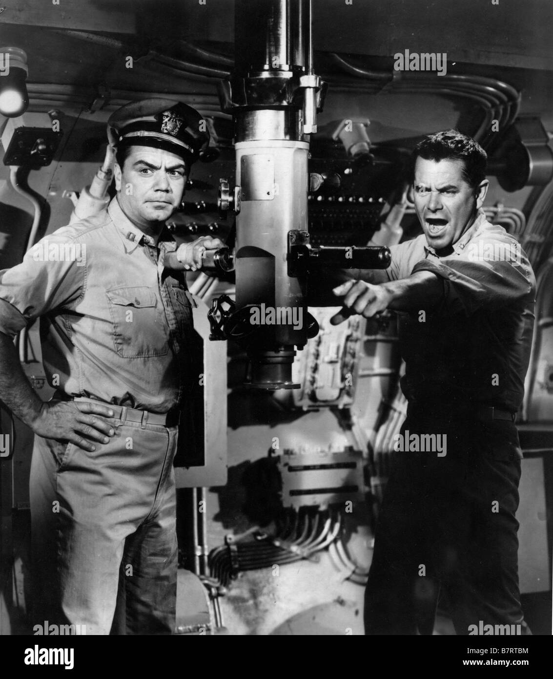 Torpedo Run Year: 1958 USA Glenn Ford, Ernest Borgnine Director: Joseph ...