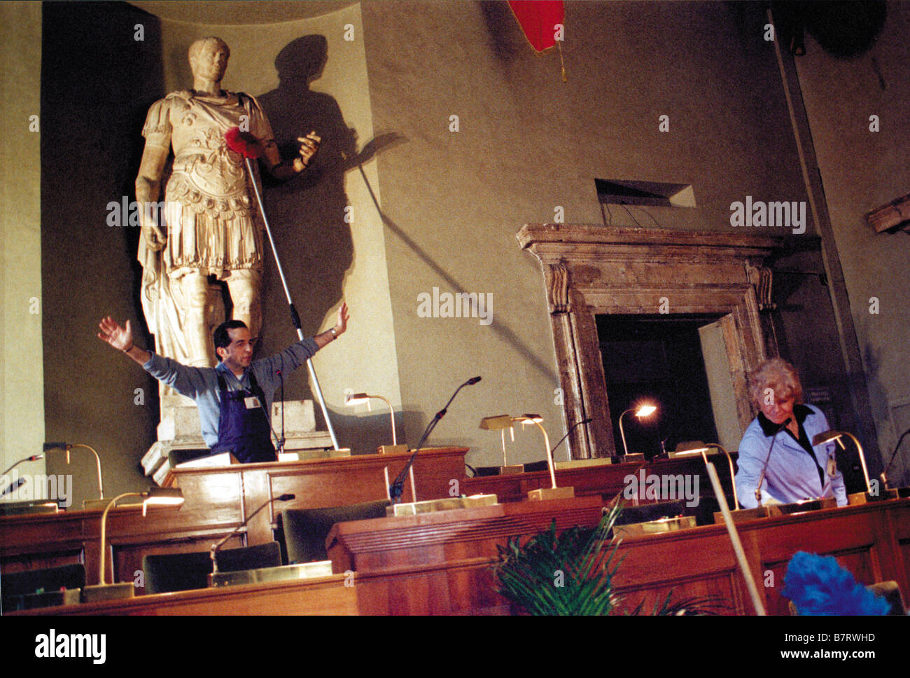 Gente di Roma People of Rome Year: 2003 Italy Director: Ettore Scola ...