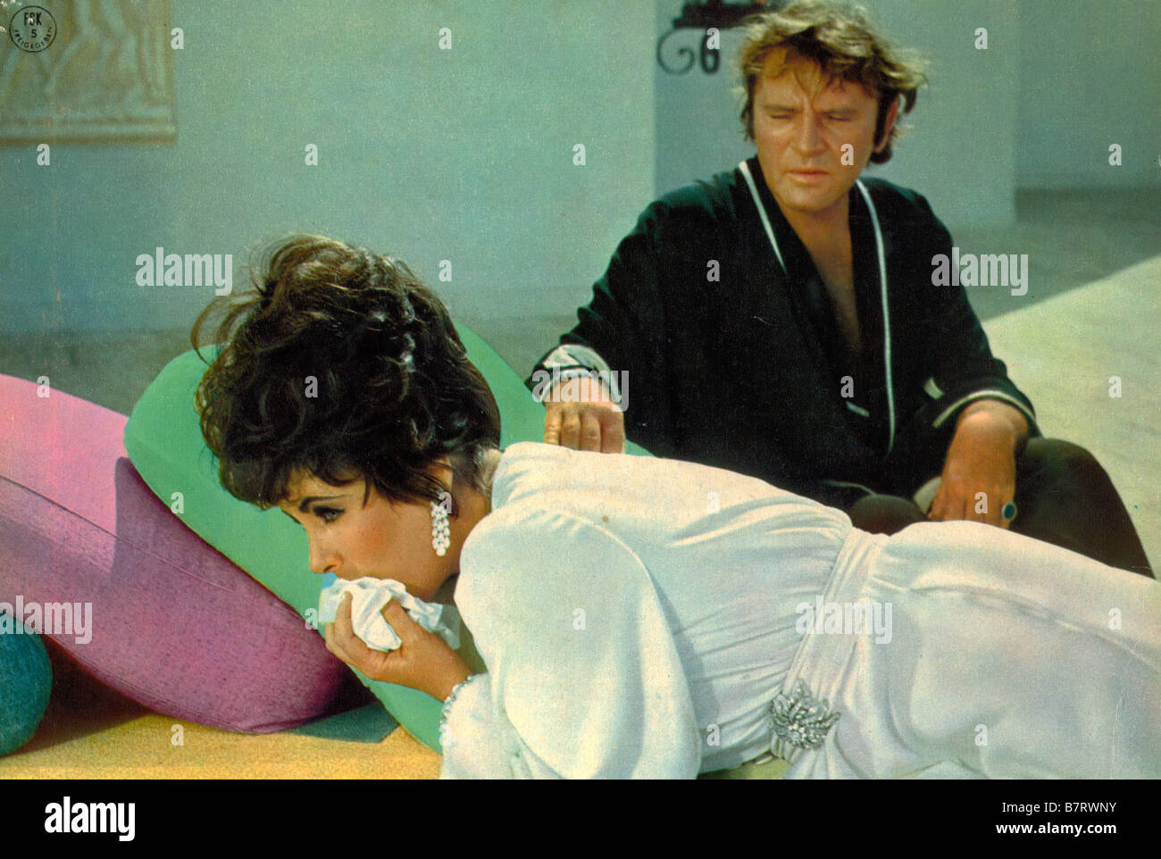 Boom 1968 elizabeth taylor hi-res stock photography and images - Alamy