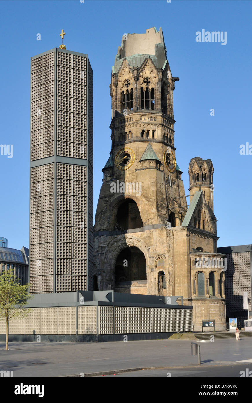 Kaiser Wilhelm Memorial Church, Breitscheidplatz Square, Berlin ...