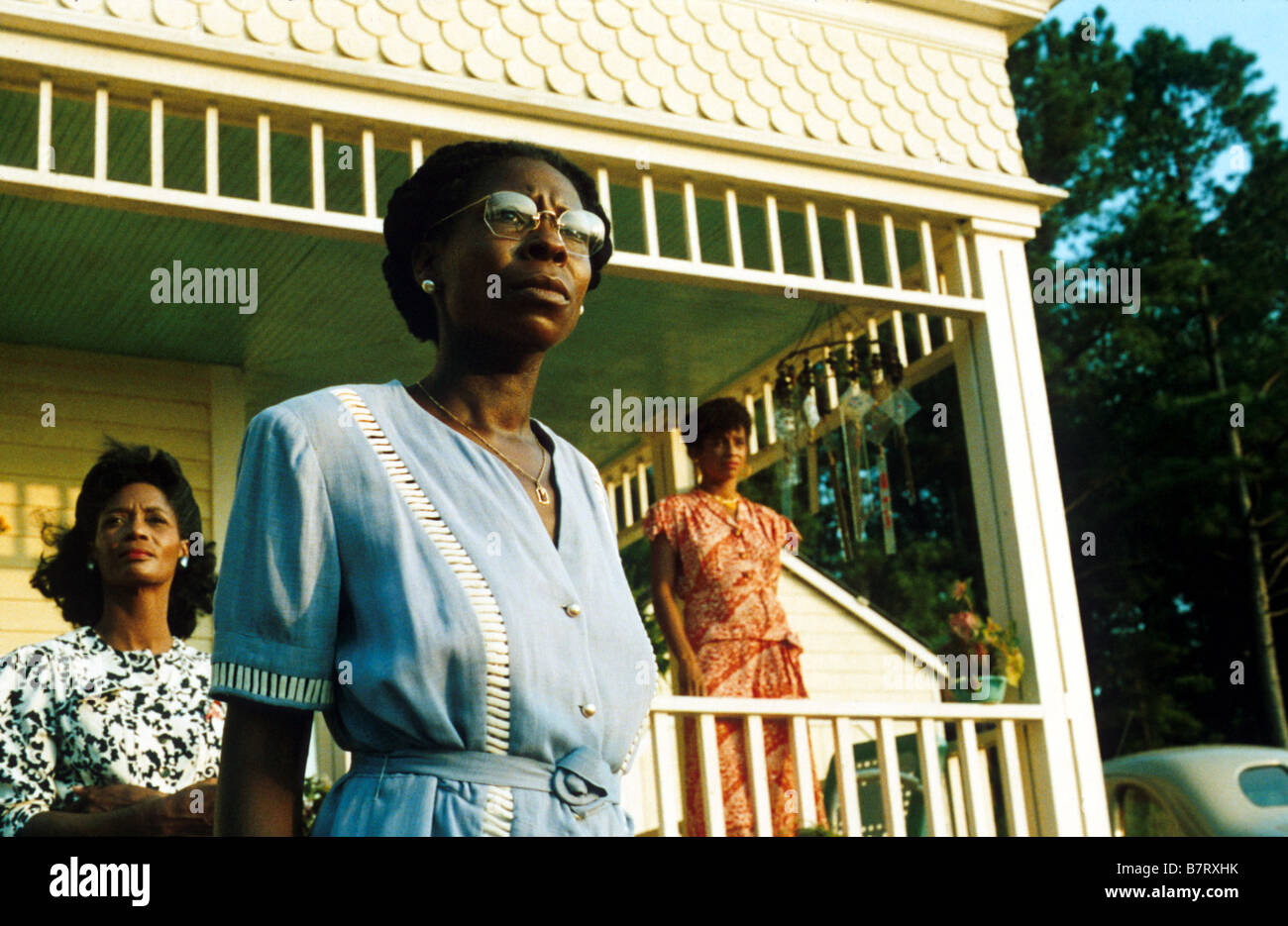 The Color Purple Year: 1985 USA Director : Steven Spielberg Whoopi ...