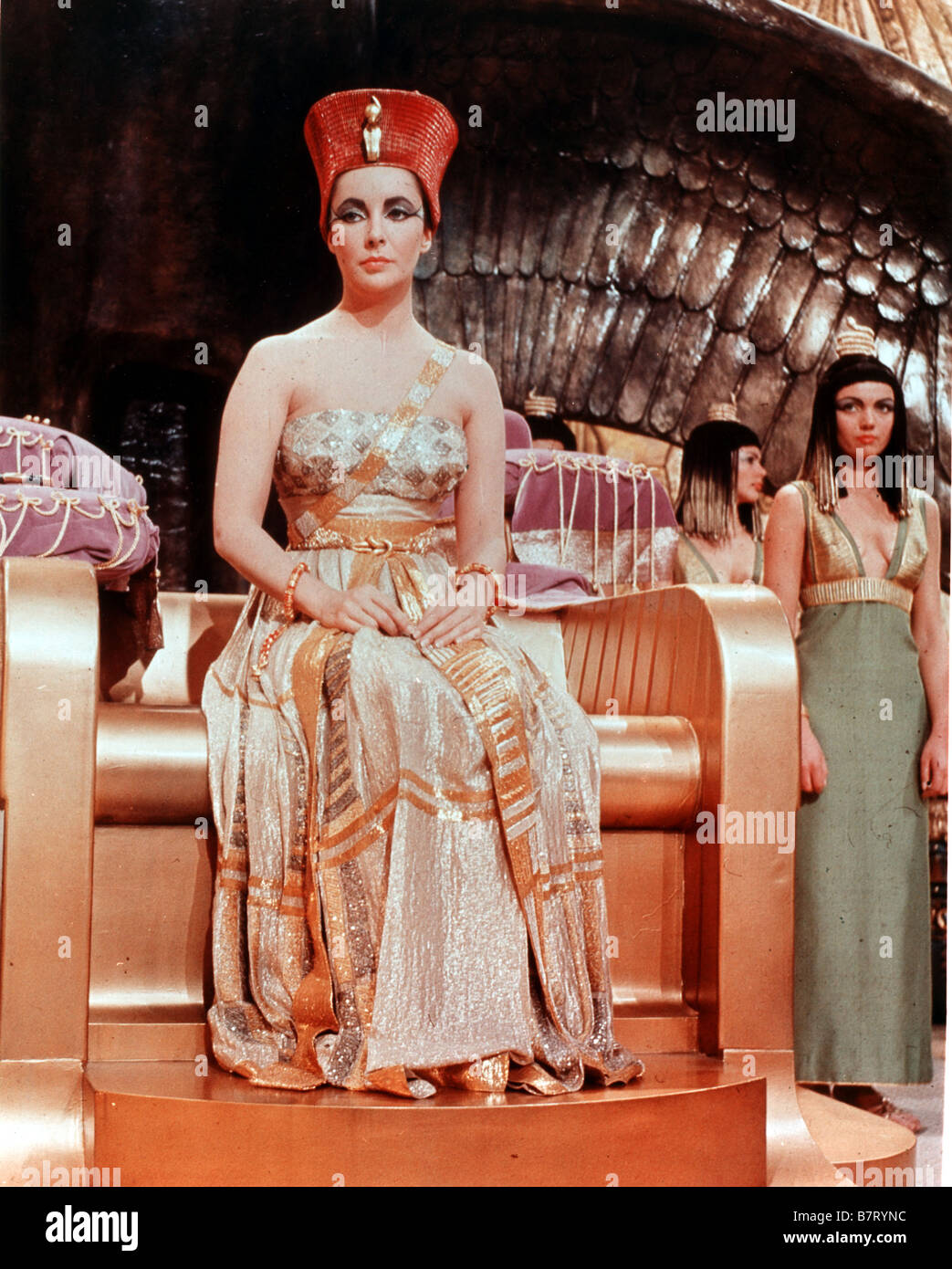 1963 Uk Elizabeth Taylor High Resolution Stock Photography and Images ...