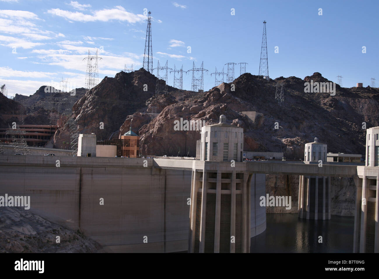 Deep dam hi-res stock photography and images - Alamy