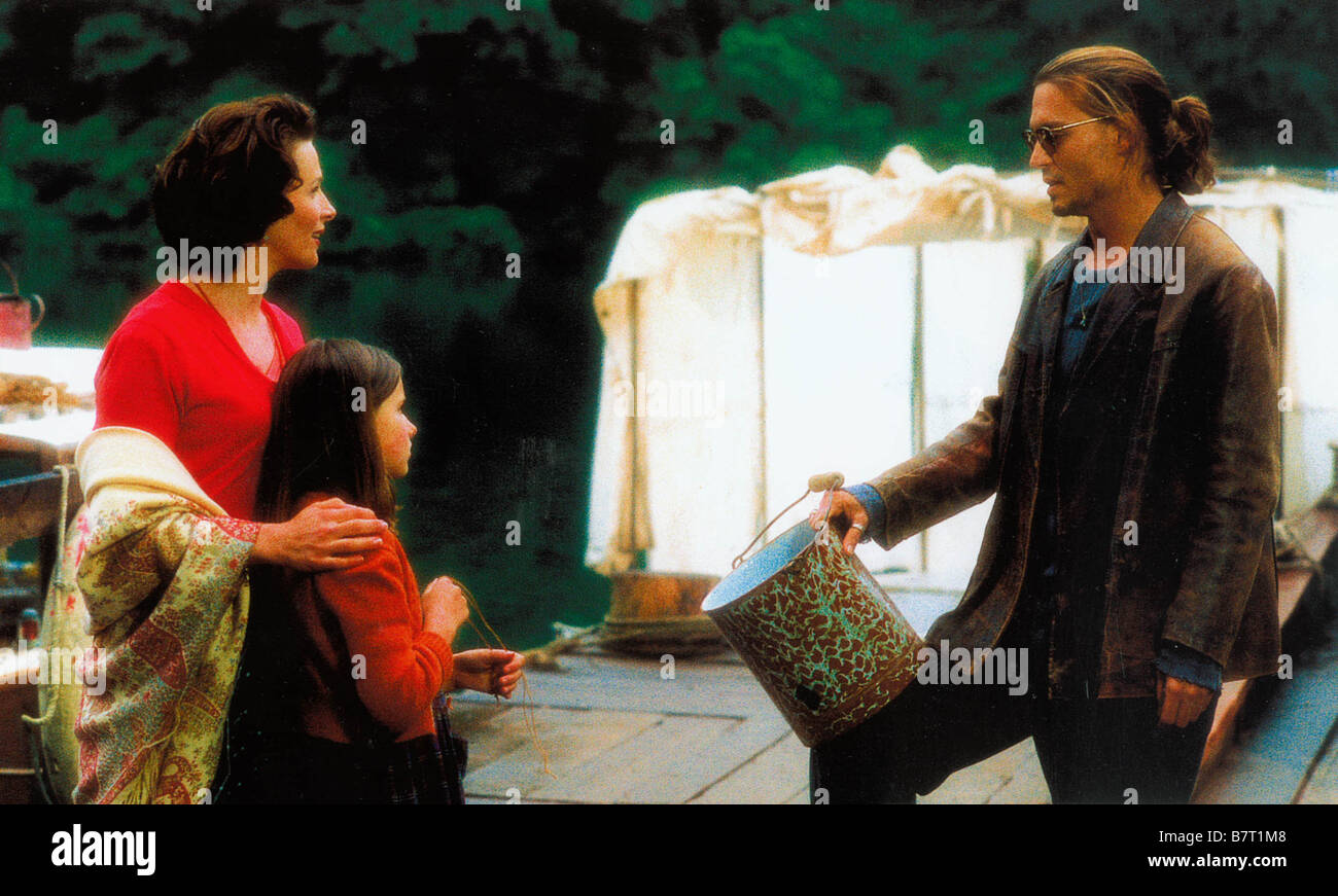 Chocolat 2000 johnny depp hi-res stock photography and images - Alamy
