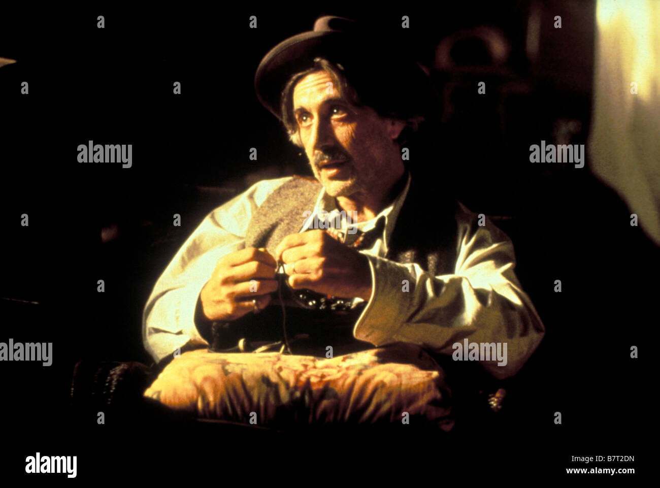 Two bits hi-res stock photography and images - Alamy