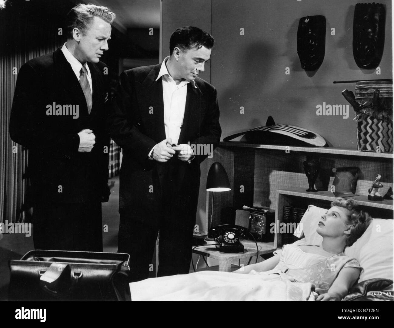 Drole de meurtre remains to be seen Year: 1953 USA John Beal June ...