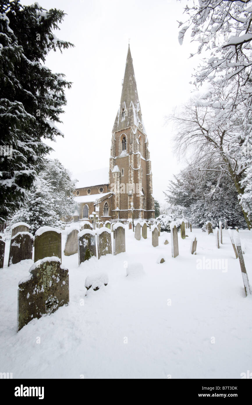 Weybridge church hi-res stock photography and images - Alamy