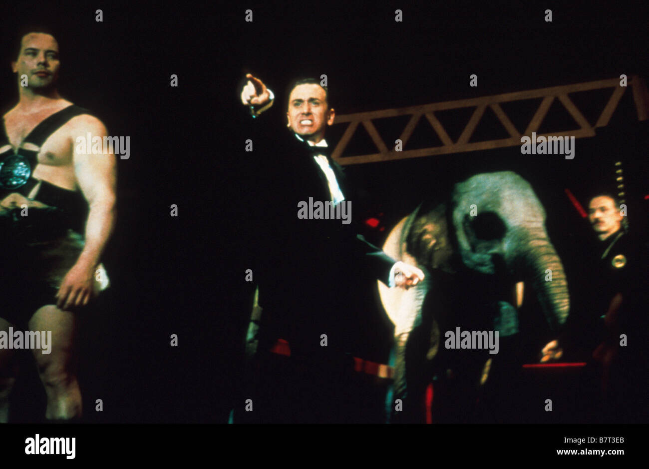 Invincible Unbesiegbar Year: 2001 - Germany Tim Roth Director: Werner ...