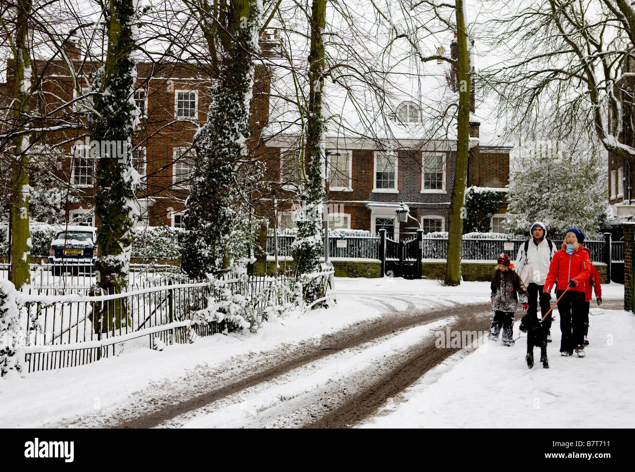 People Walking In The Snow Highgate London UK Europe Stock Photo - Alamy