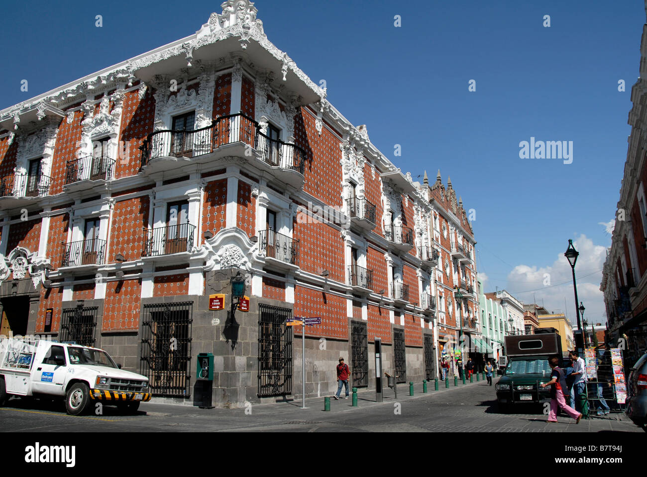 Typical architecture puebla hi-res stock photography and images - Alamy