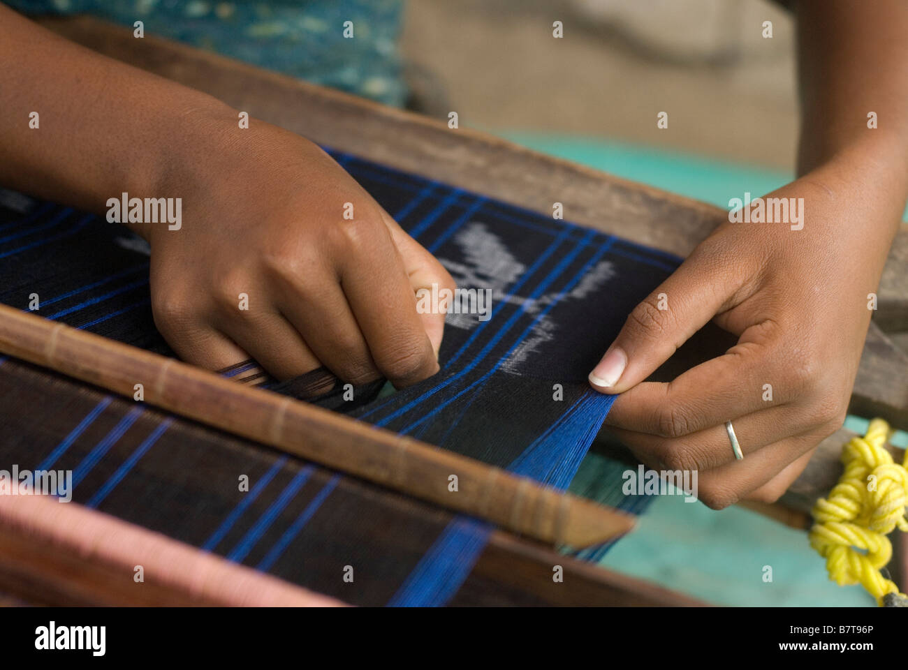 Ikat weaving cloth hi-res stock photography and images - Alamy