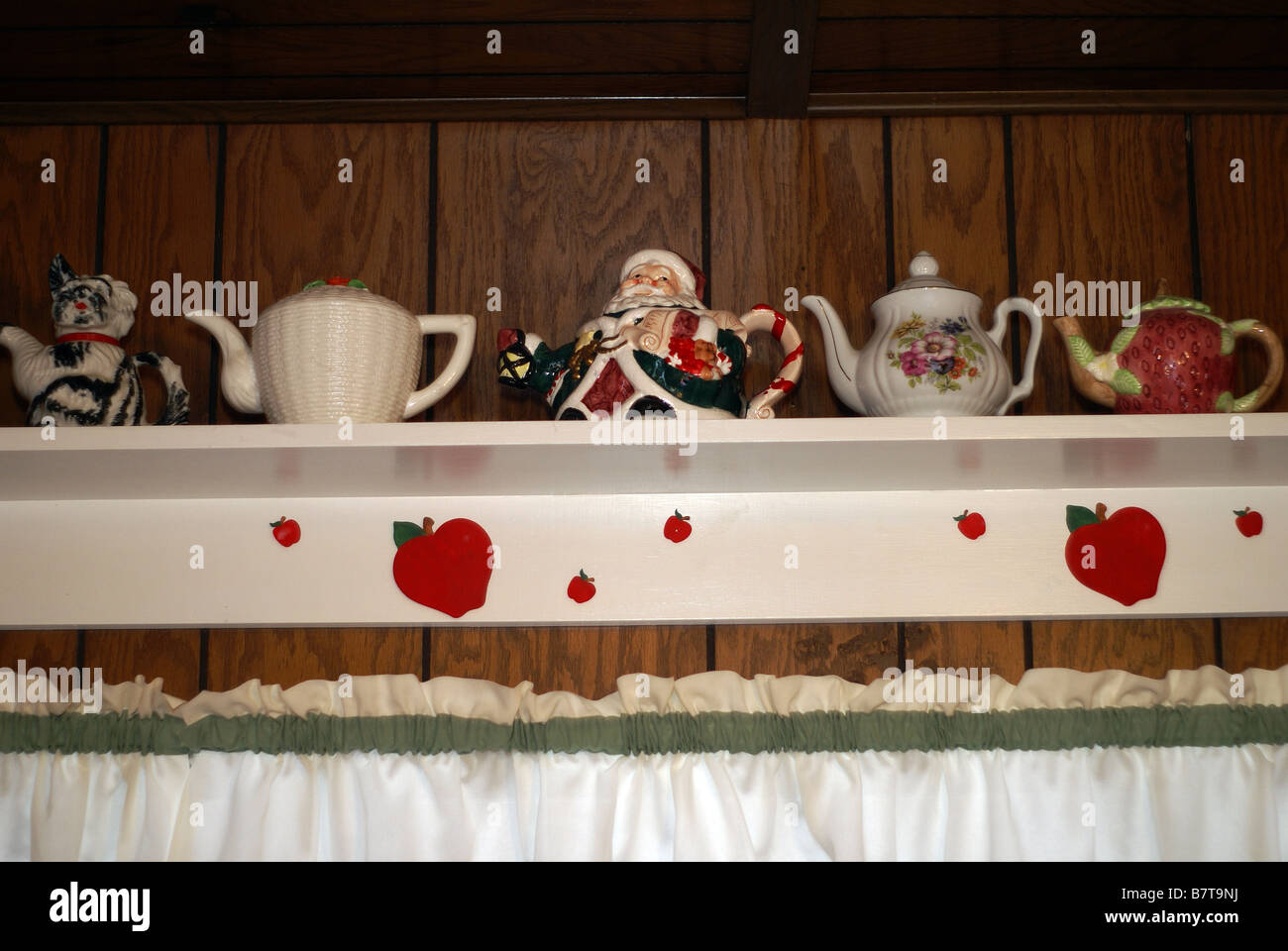 Row collection hi-res stock photography and images - Alamy