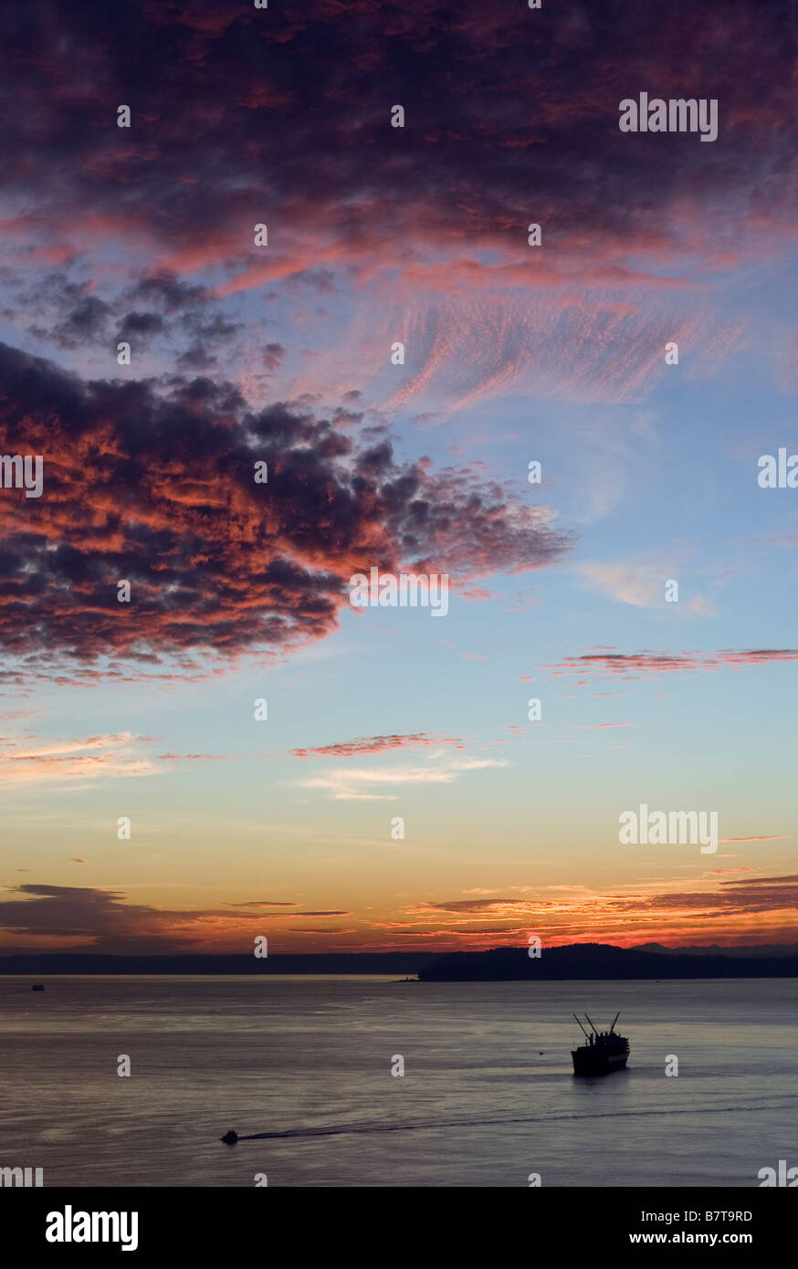 Puget sound sunset hi-res stock photography and images - Alamy