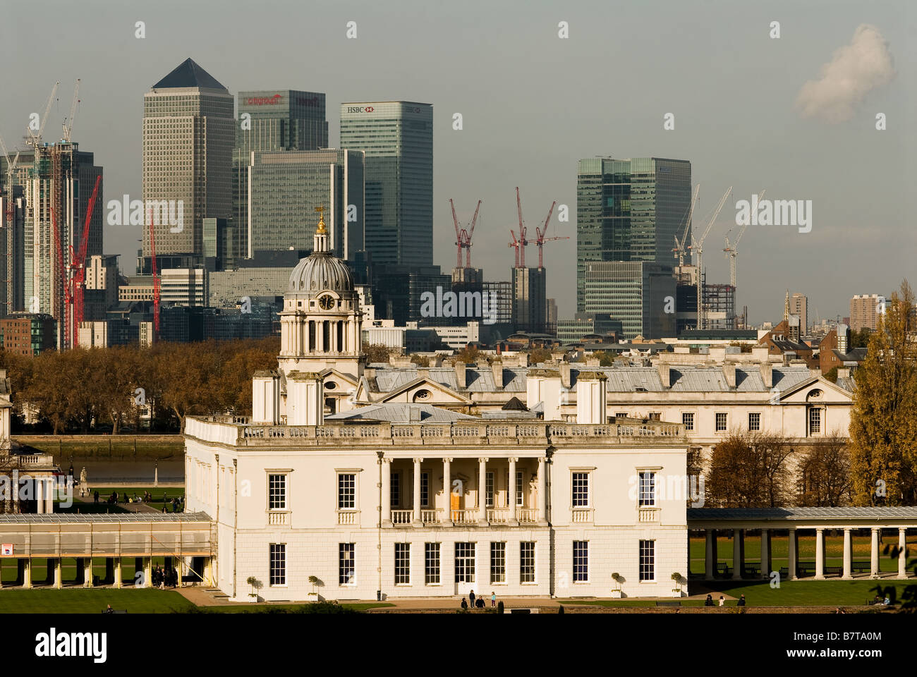 London finance centre hi-res stock photography and images - Alamy