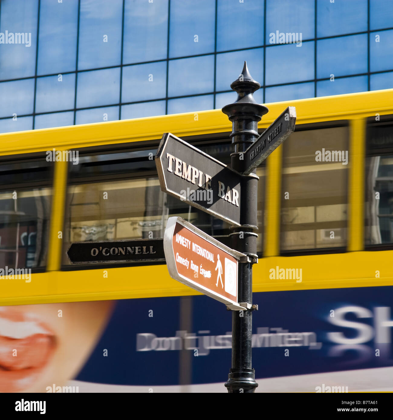 Dublin bus sign hi-res stock photography and images - Alamy
