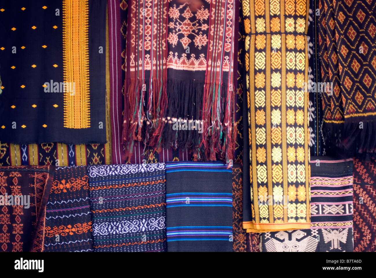 Ikat weaving hi-res stock photography and images - Alamy