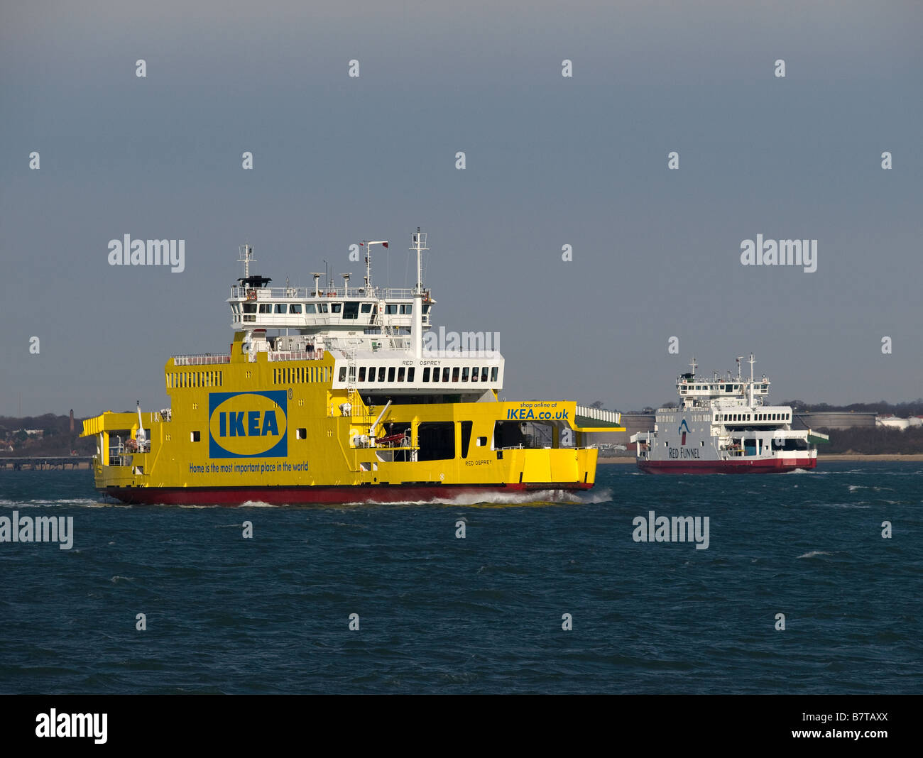 Isle of Wight ferry operator Red Funnel paint one of their ferries (Red ...