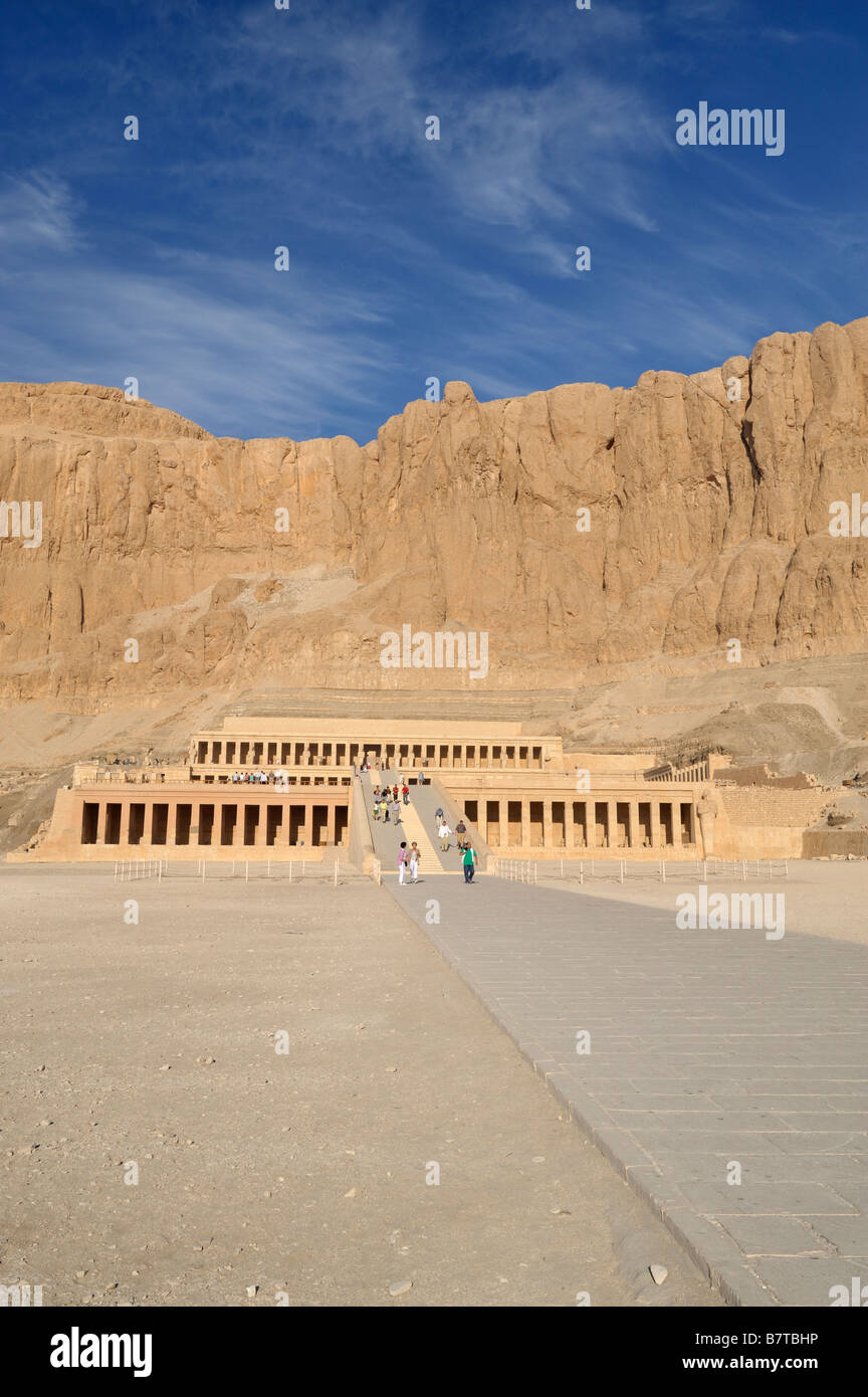Deir El Bahari High Resolution Stock Photography and Images - Alamy