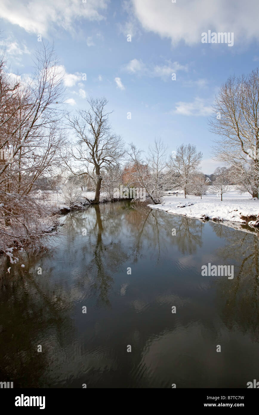 The river Mole winter scene from Betchworth bridge Stock Photo - Alamy