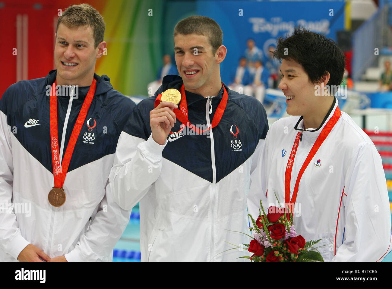 Michael Phelps shows a gold medal at the Beijing Olympic Games Stock ...