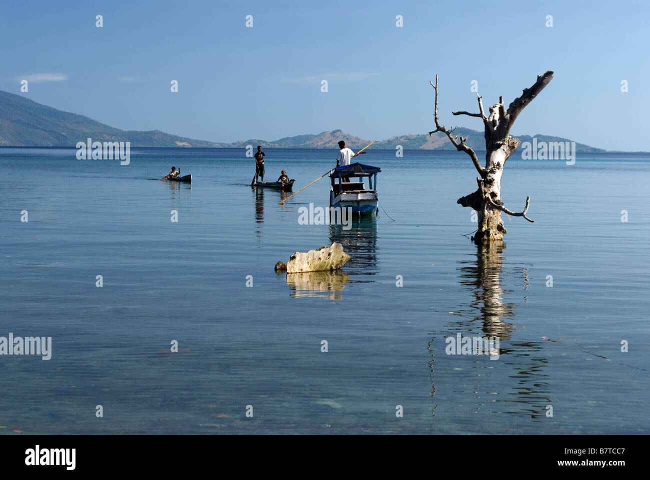 Maumere hi-res stock photography and images - Alamy