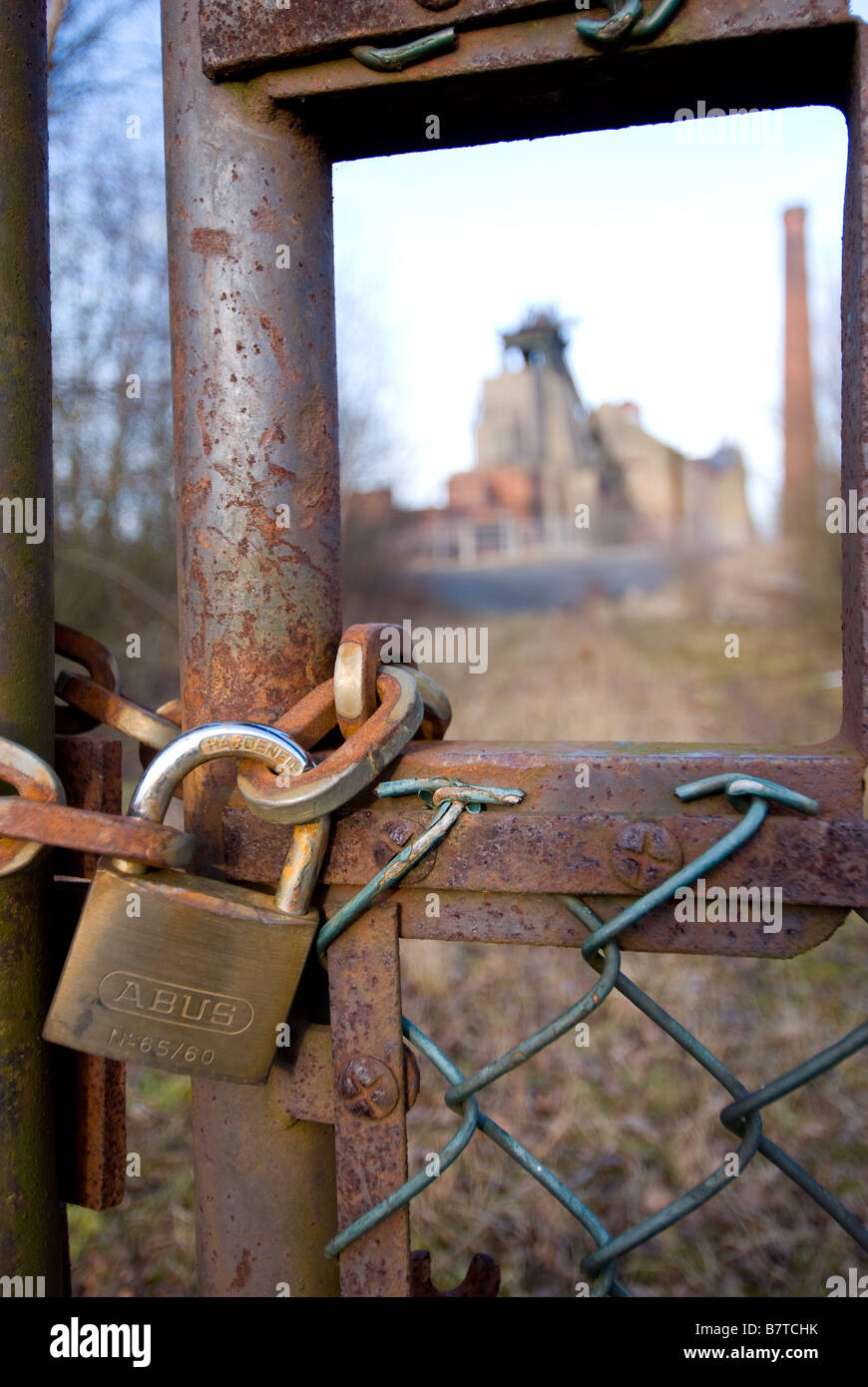 Closed coal mine hi-res stock photography and images - Alamy