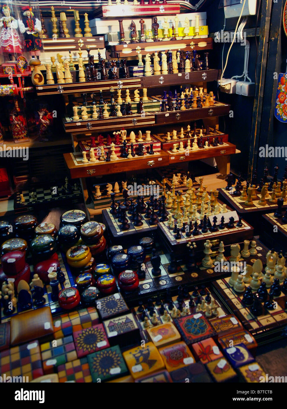 Chess boards display hi-res stock photography and images - Alamy