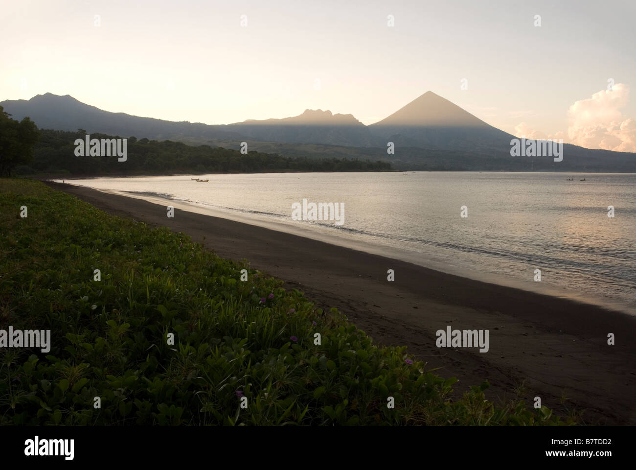 Gunung Inerie volcano taken from Aimere village Stock Photo - Alamy
