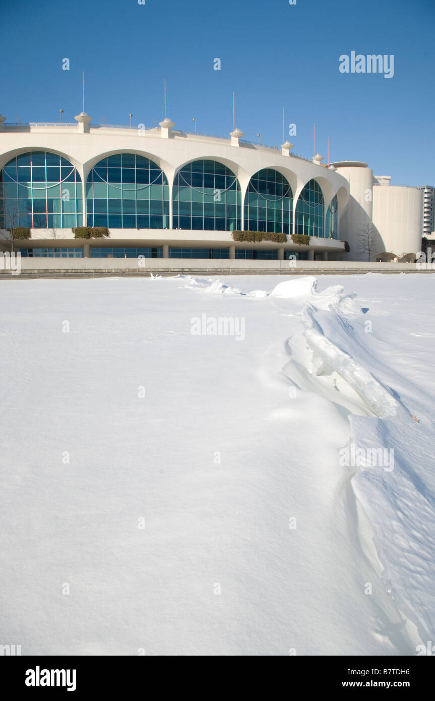 A winter view of the Monona Terrace Convention Center, from frozen Lake ...