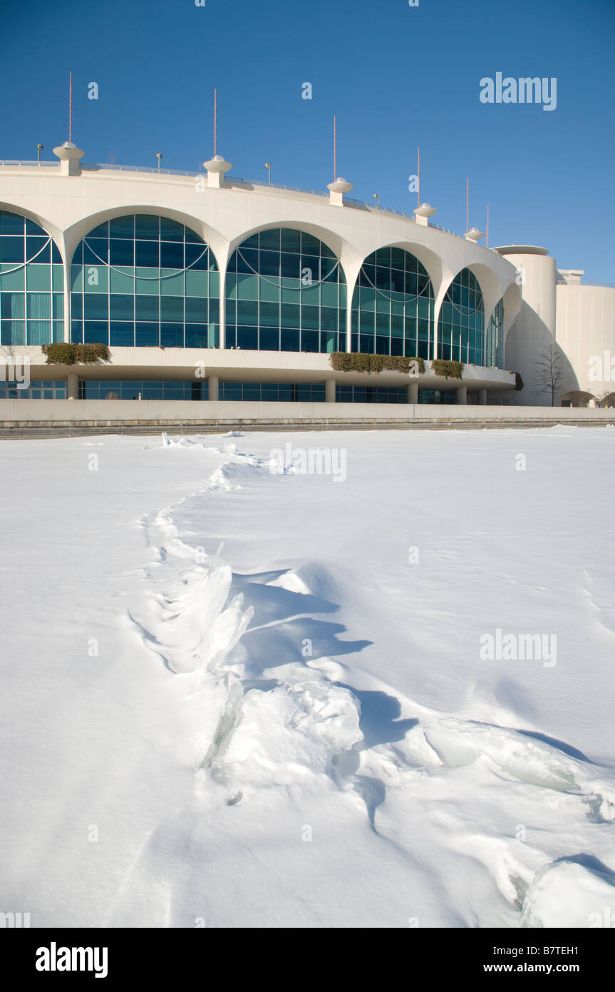 Monona terrace madison hi-res stock photography and images - Alamy