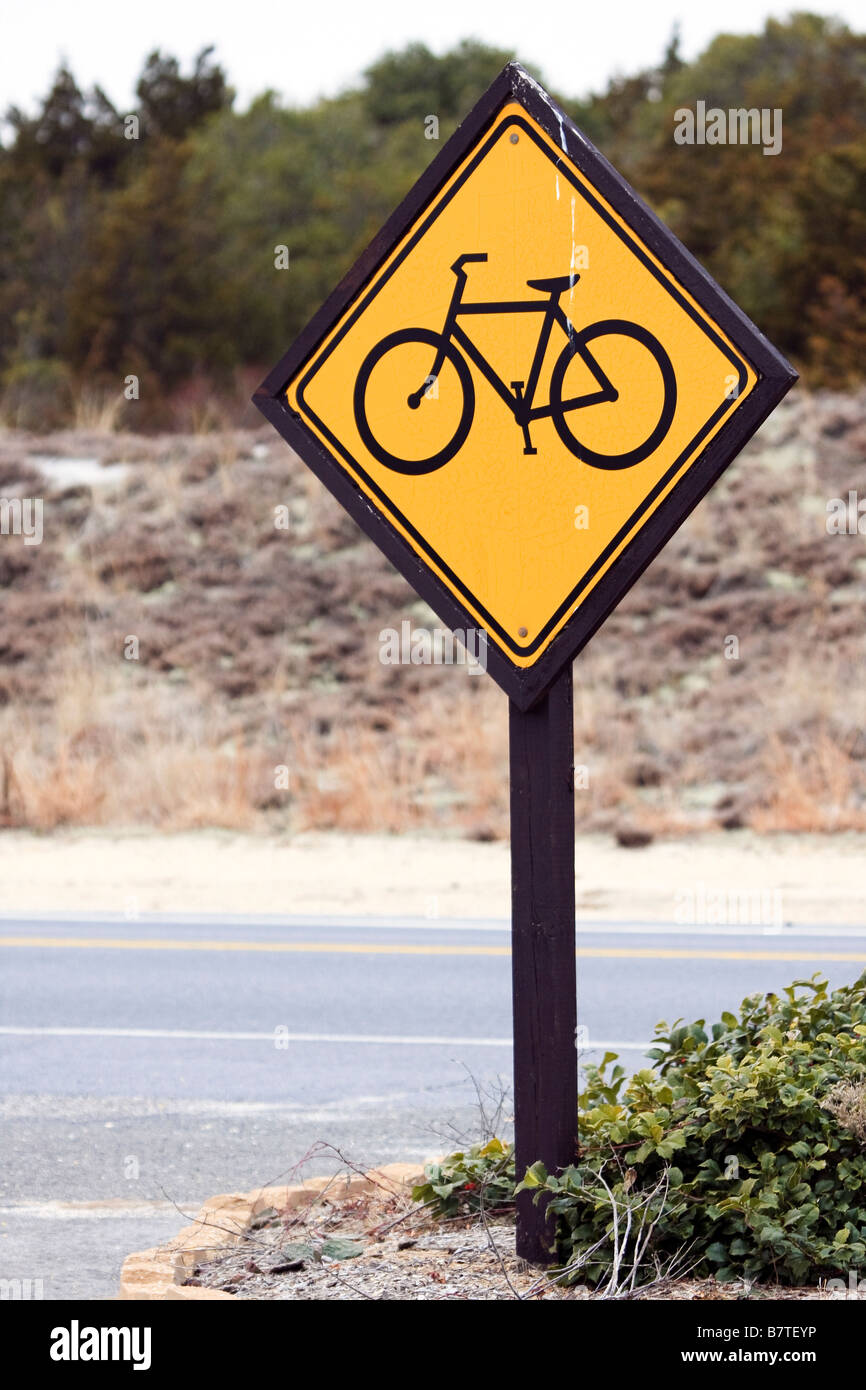 Bicycle path sign Stock Photo - Alamy