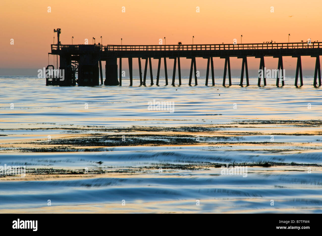 Venoco Ellwood Pier, Bacara (haskell's) beach Goleta at sunset Stock ...