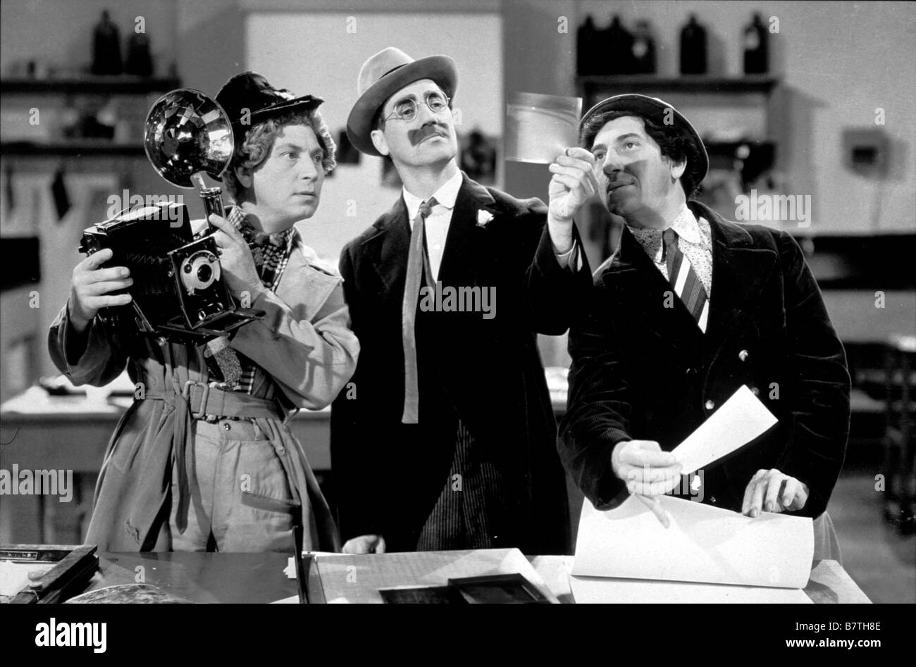 The Big Store Year: 1941 USA Groucho, Chico, Harpo Marx Director ...