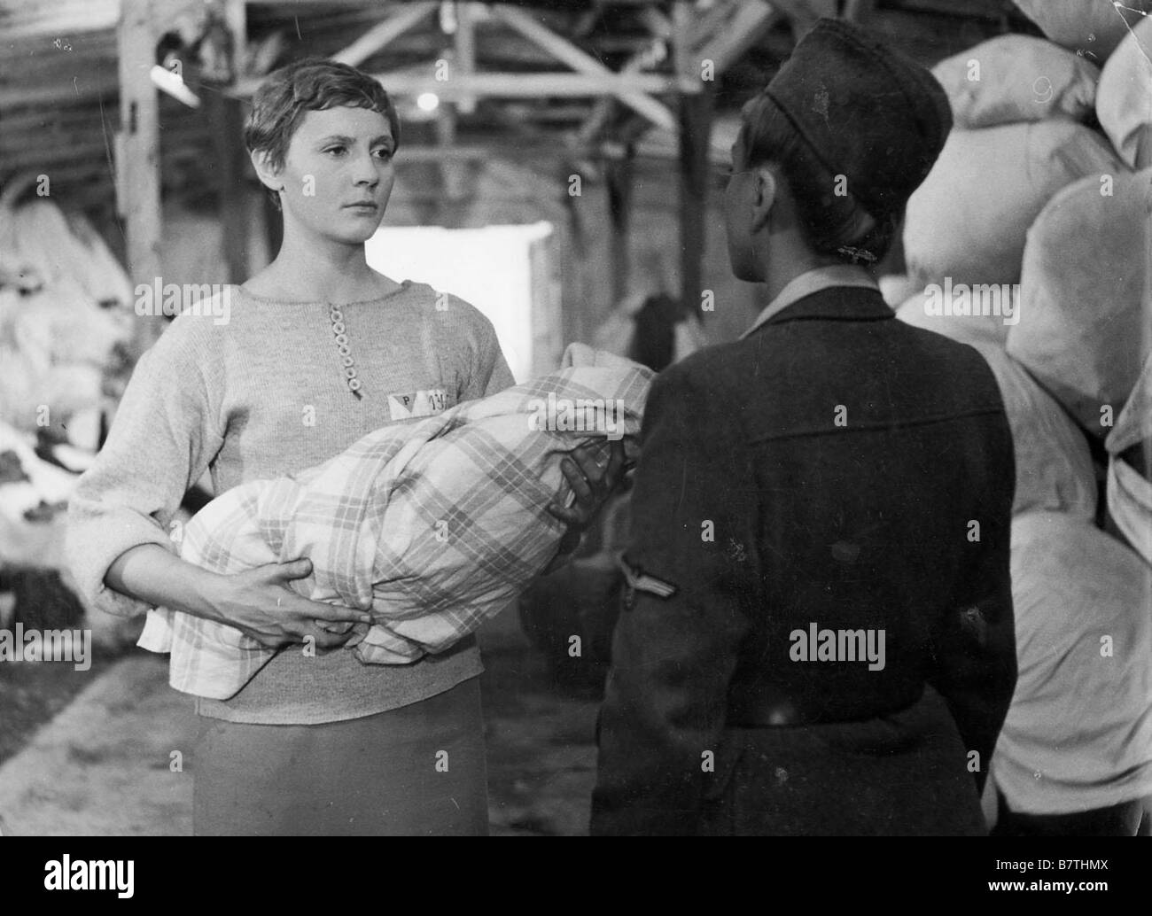 Pasazerka Passenger Year: 1963 - Poland Director: Andrzej Munk, Witold ...