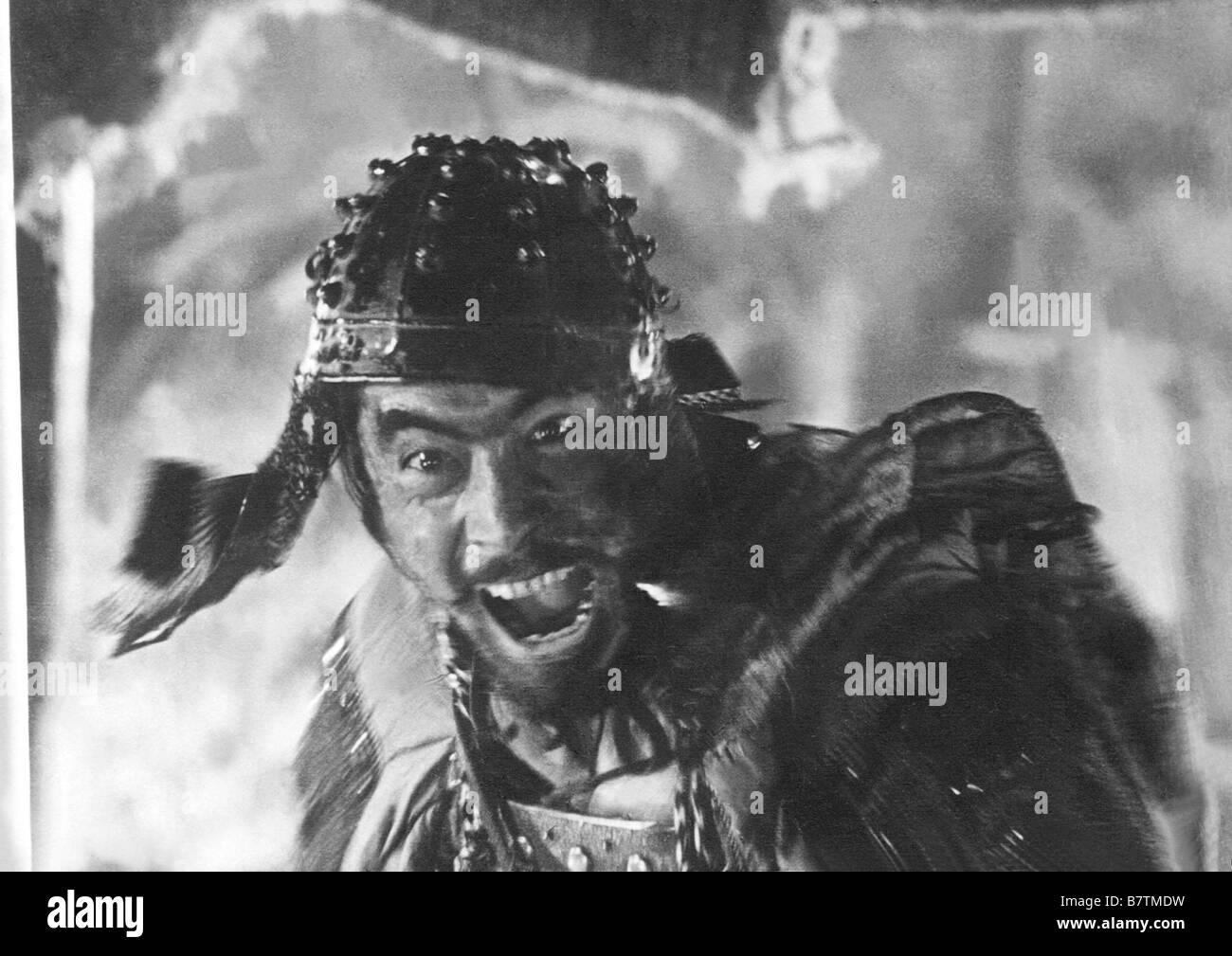 Seven samurai 1954 toshiro hi-res stock photography and images - Alamy