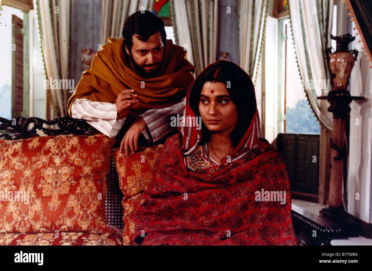 The Home ans the World Ghare-Baire Year: 1984 - India Soumitra ...