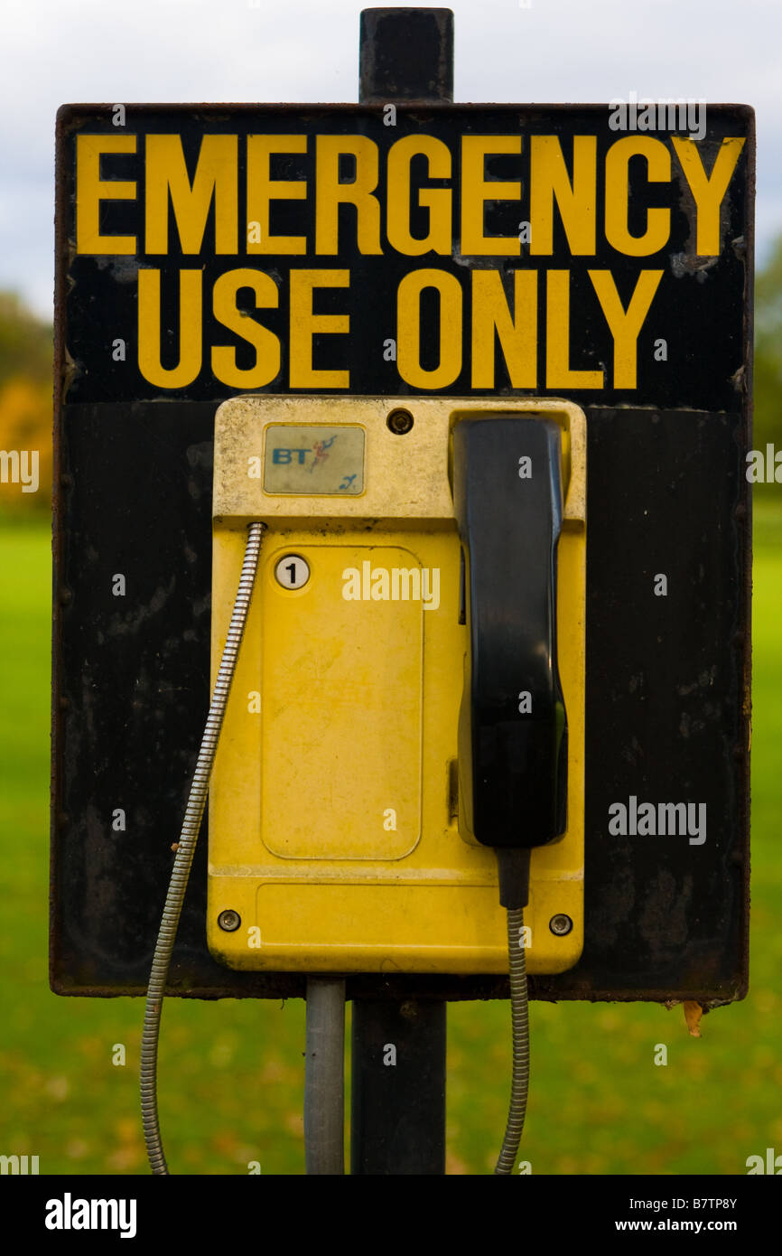 Yellow emergency phone hi-res stock photography and images - Alamy