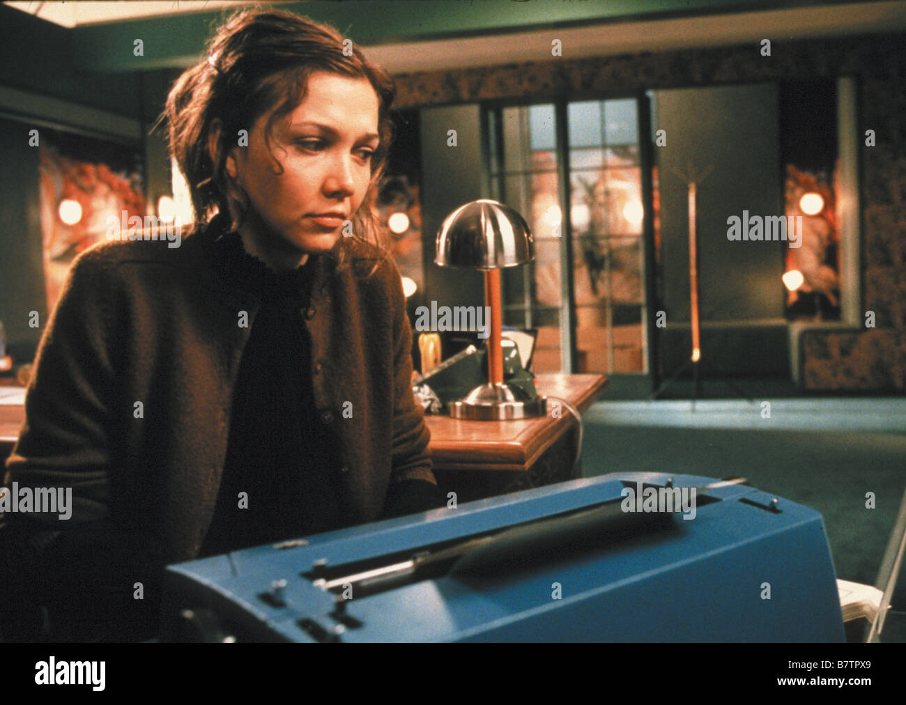 la secretaire Secretary Year: 2002 USA Maggie Gyllenhaal Realisateur ...