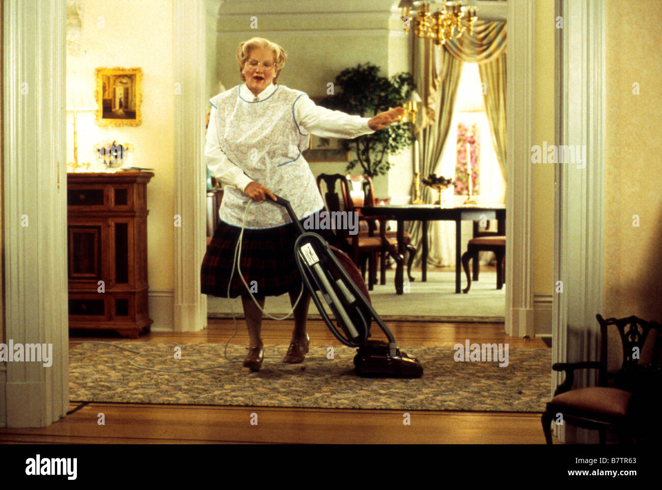 Mrs doubtfire hi-res stock photography and images - Alamy