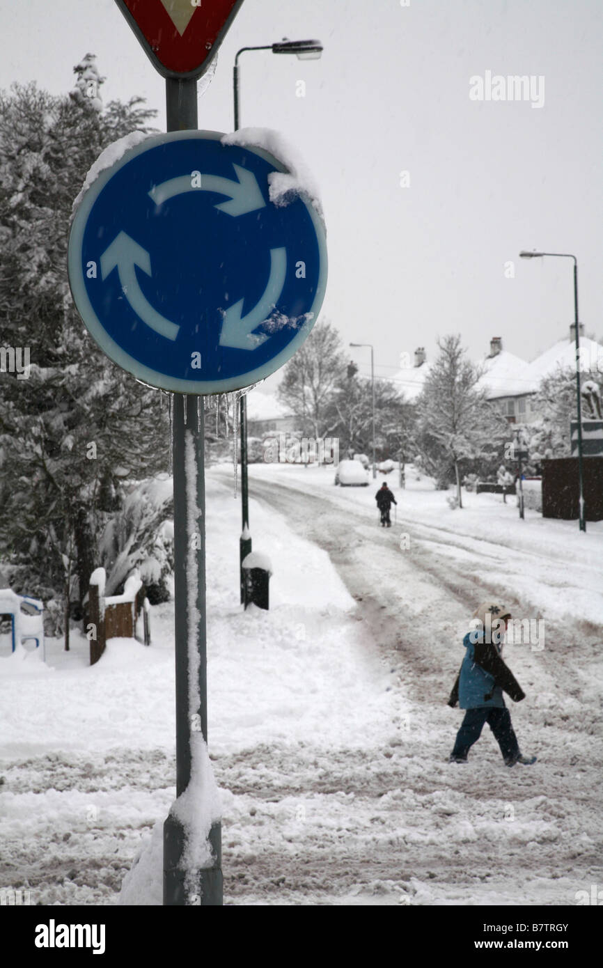 Winter Street Scene with snow Cheam Surrey England Stock Photo - Alamy