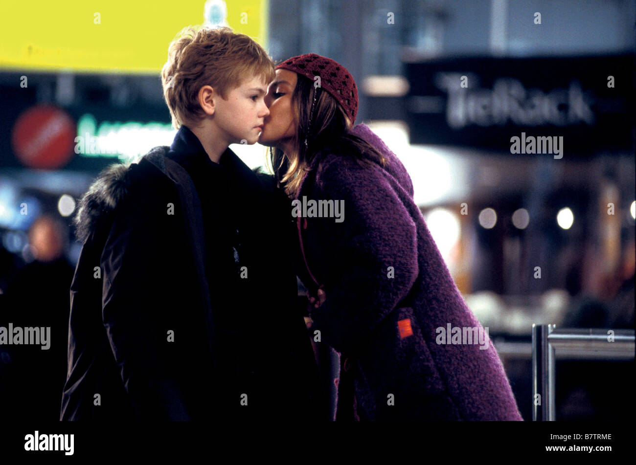 Love Actually 2003 USA Thomas Sangster Director : Richard Curtis Stock ...