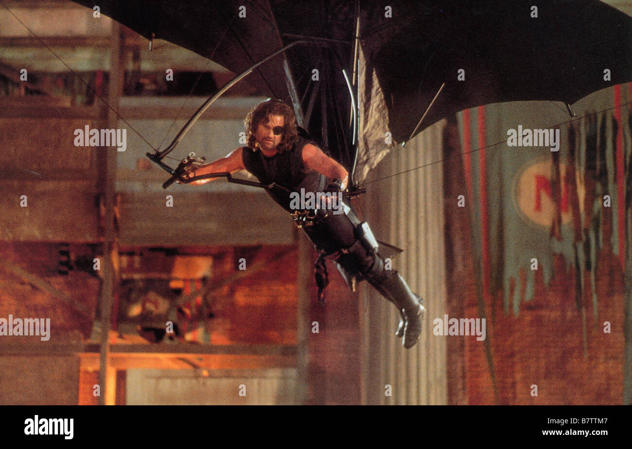 Kurt russell escape from l a hi-res stock photography and images - Alamy