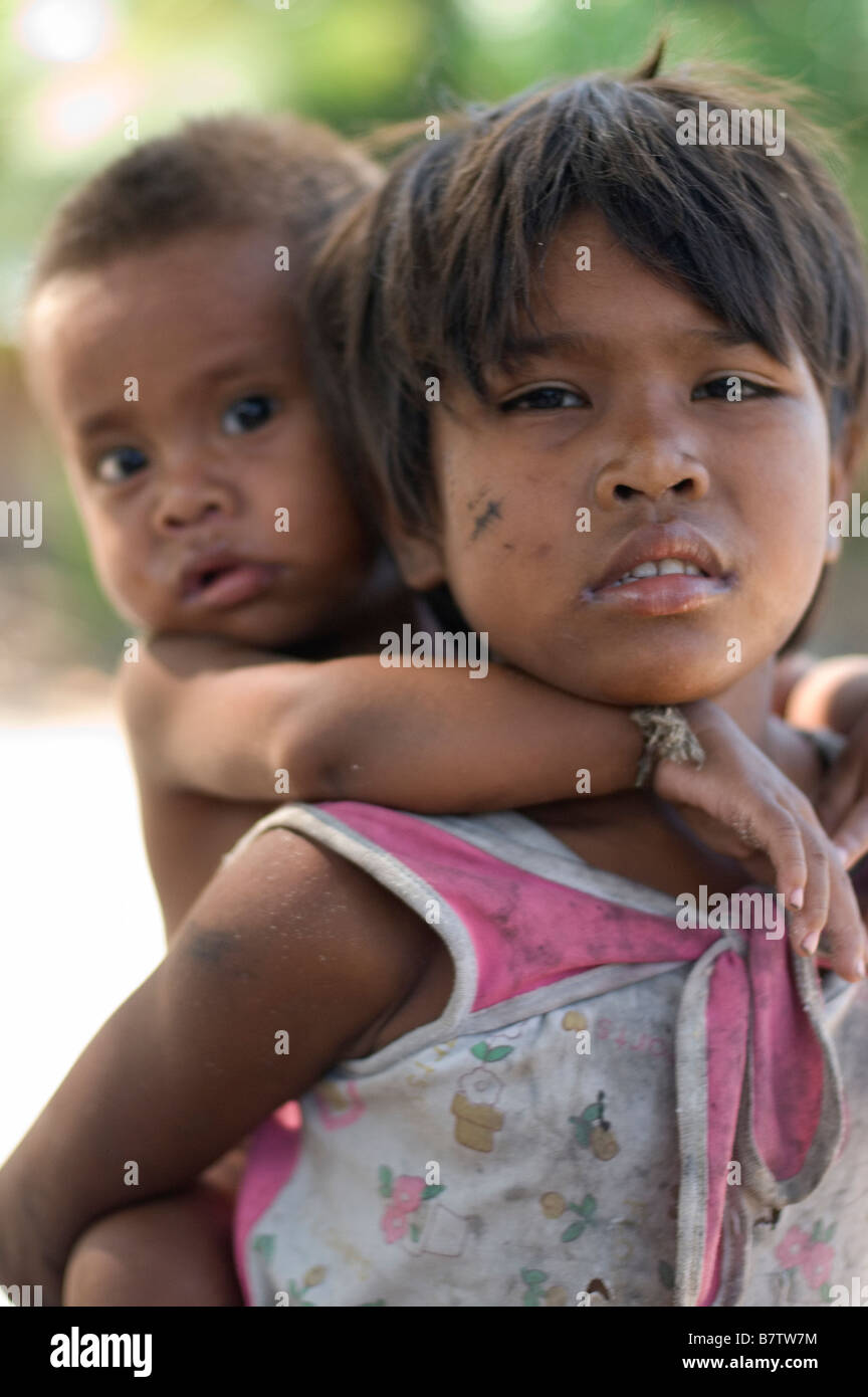 Sea Gypsy children Stock Photo - Alamy
