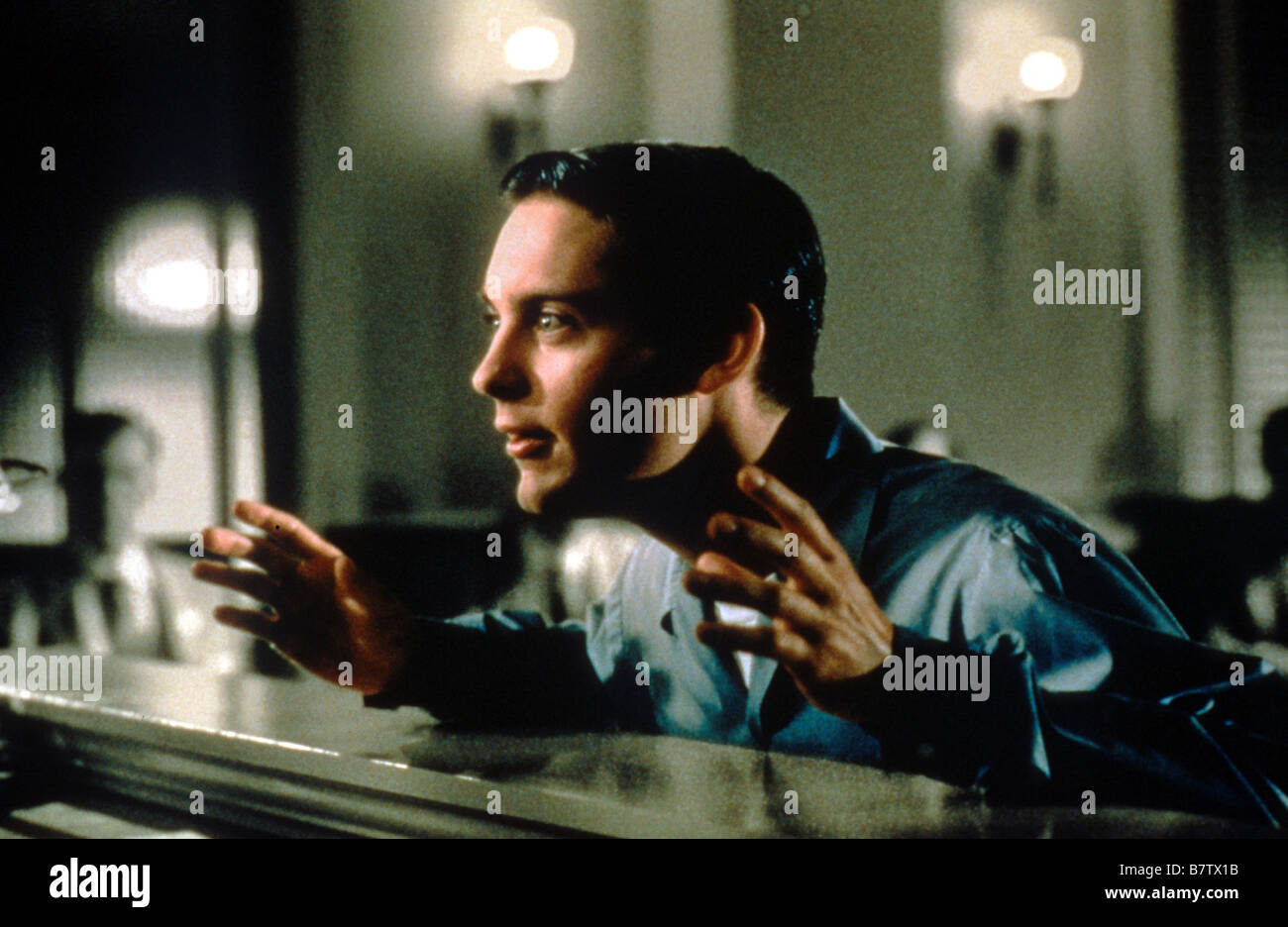Pleasantville 1998 tobey maguire hi-res stock photography and images ...
