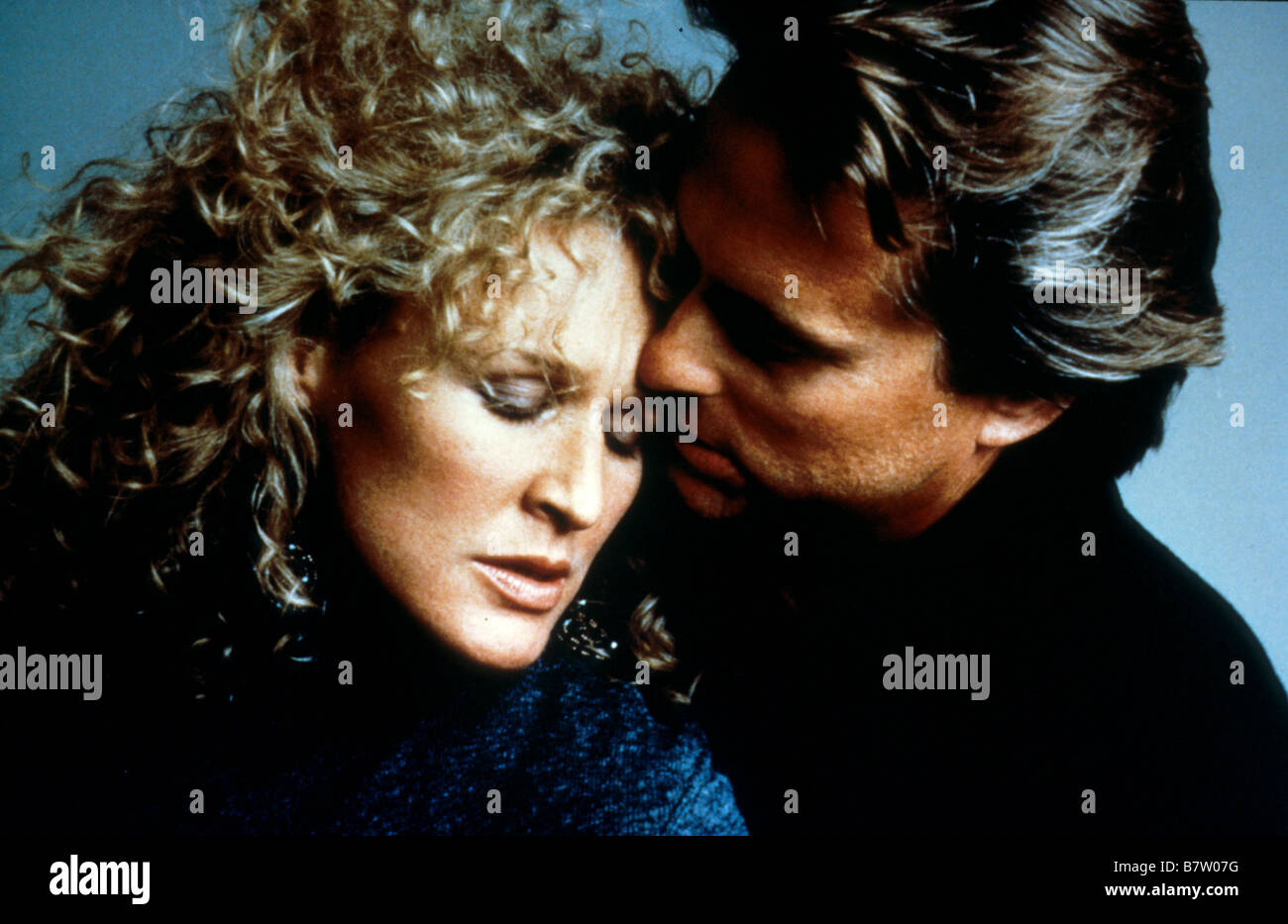 Fatal Attraction Year: 1987 USA Michael Douglas , Glenn Close Director ...