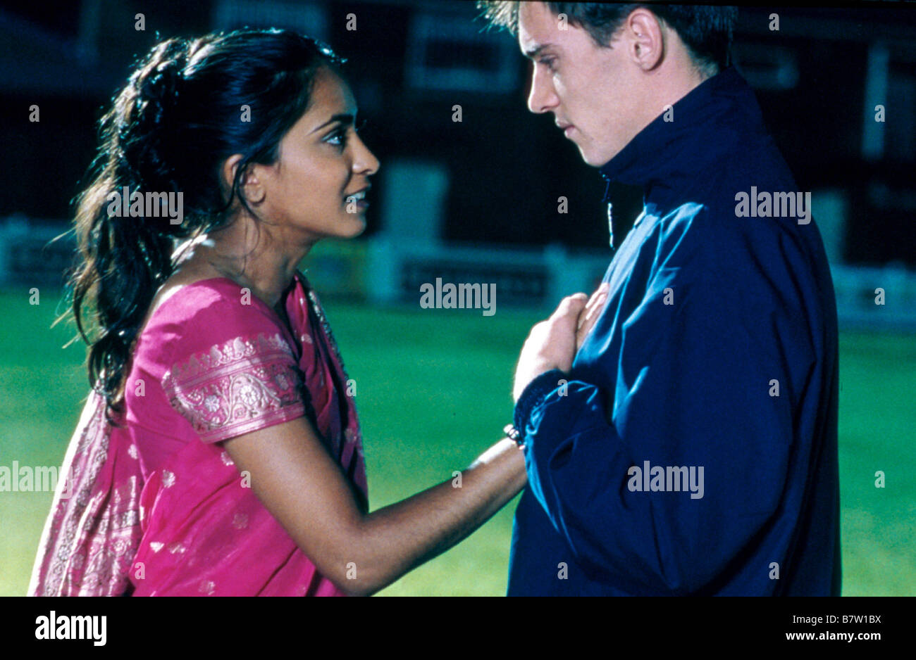 Bend It Like Beckham 2002 - UK Parminder Nagra Jonathan Rhys-Meyers Director : Gurinder Chadha ...