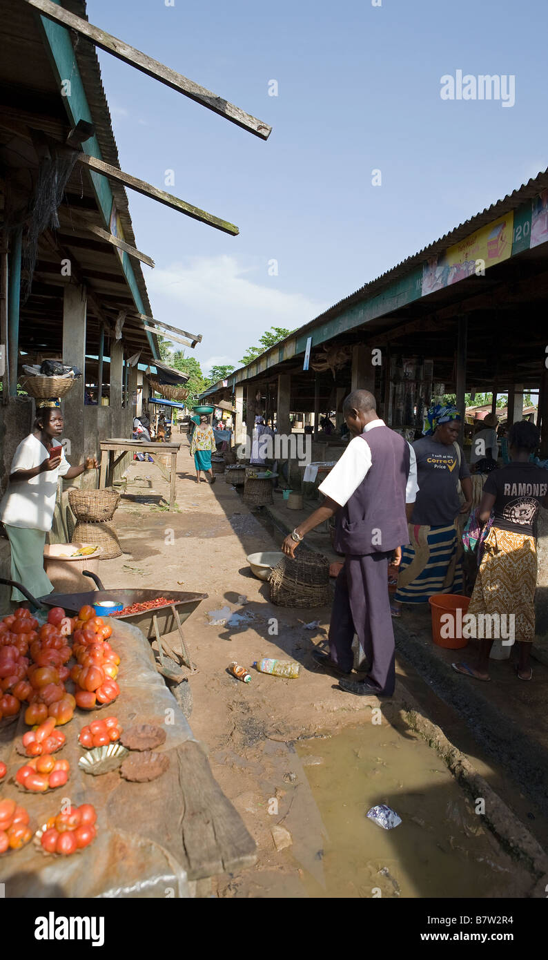 Nigerian market hi-res stock photography and images - Alamy